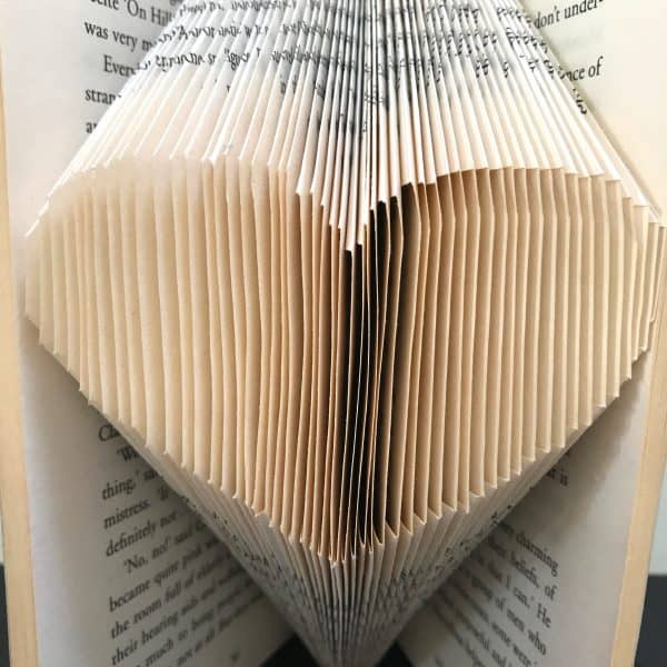 Hearts Book Folding Pattern. DIY gift to make your own folded book art ...